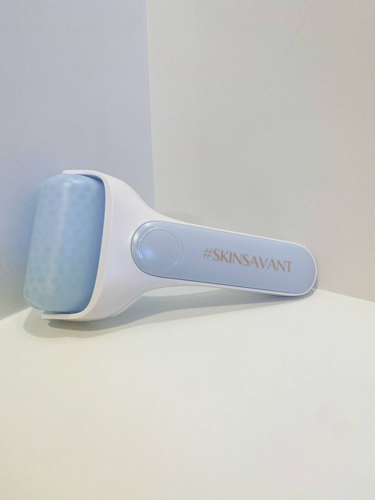 Amy's Ice Roller | Contour, tighten and de-buff your face | The Skin ...